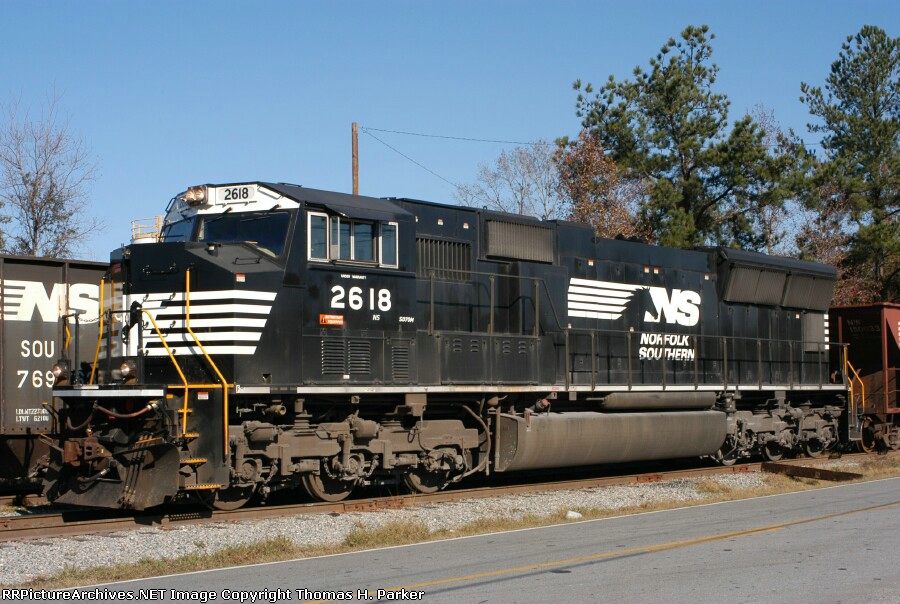 NS SD70M 2618